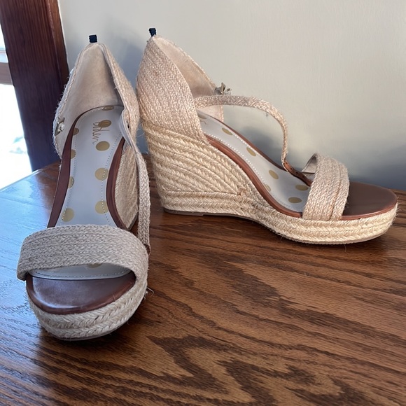 Boden | Shoes | Boden Wedge | Poshmark